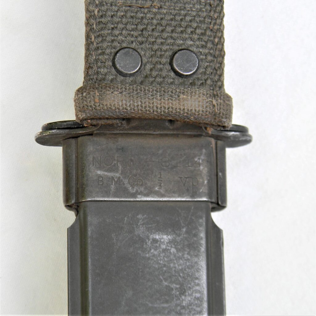 WW2 USN UDT fighting knife made by Ka-Bar, original NORD scabbard