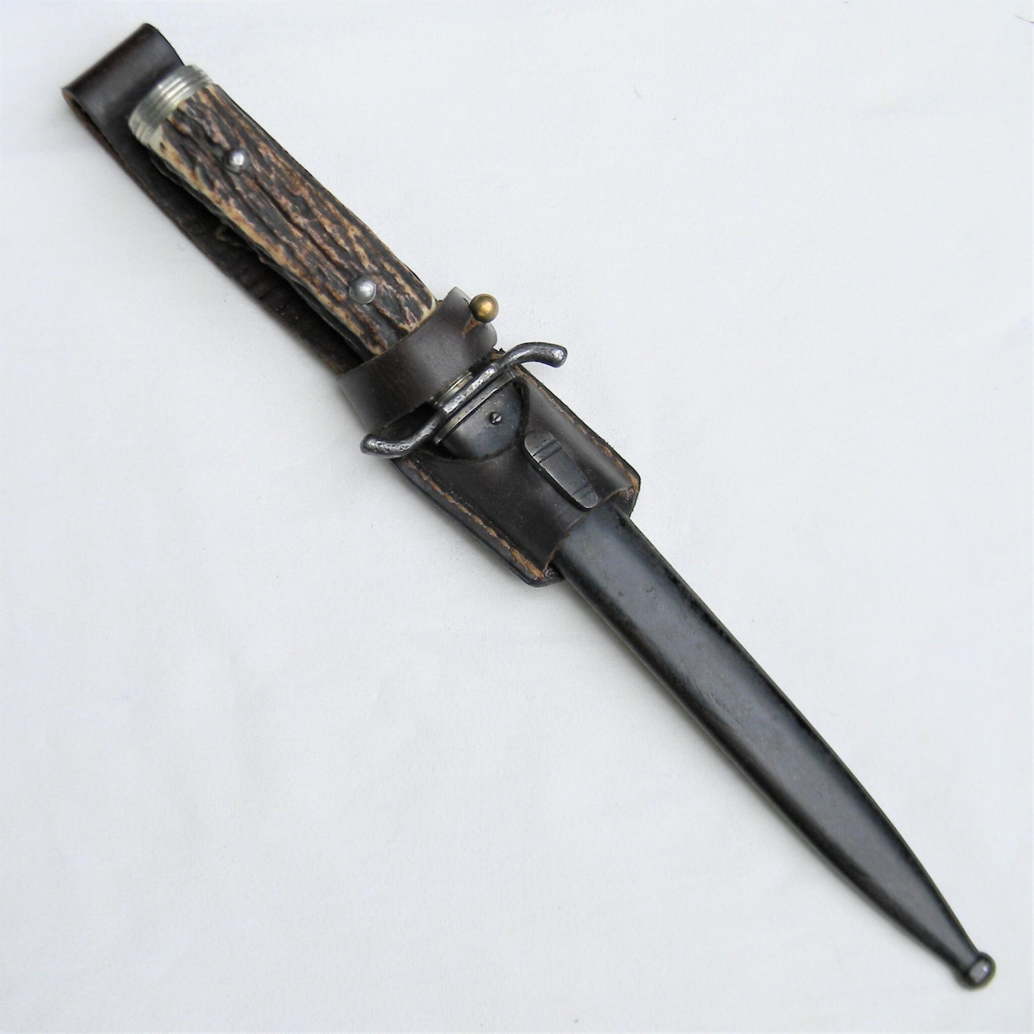 Germany WW2 Pack Sohne officers dagger stag handle orig scabbard frog