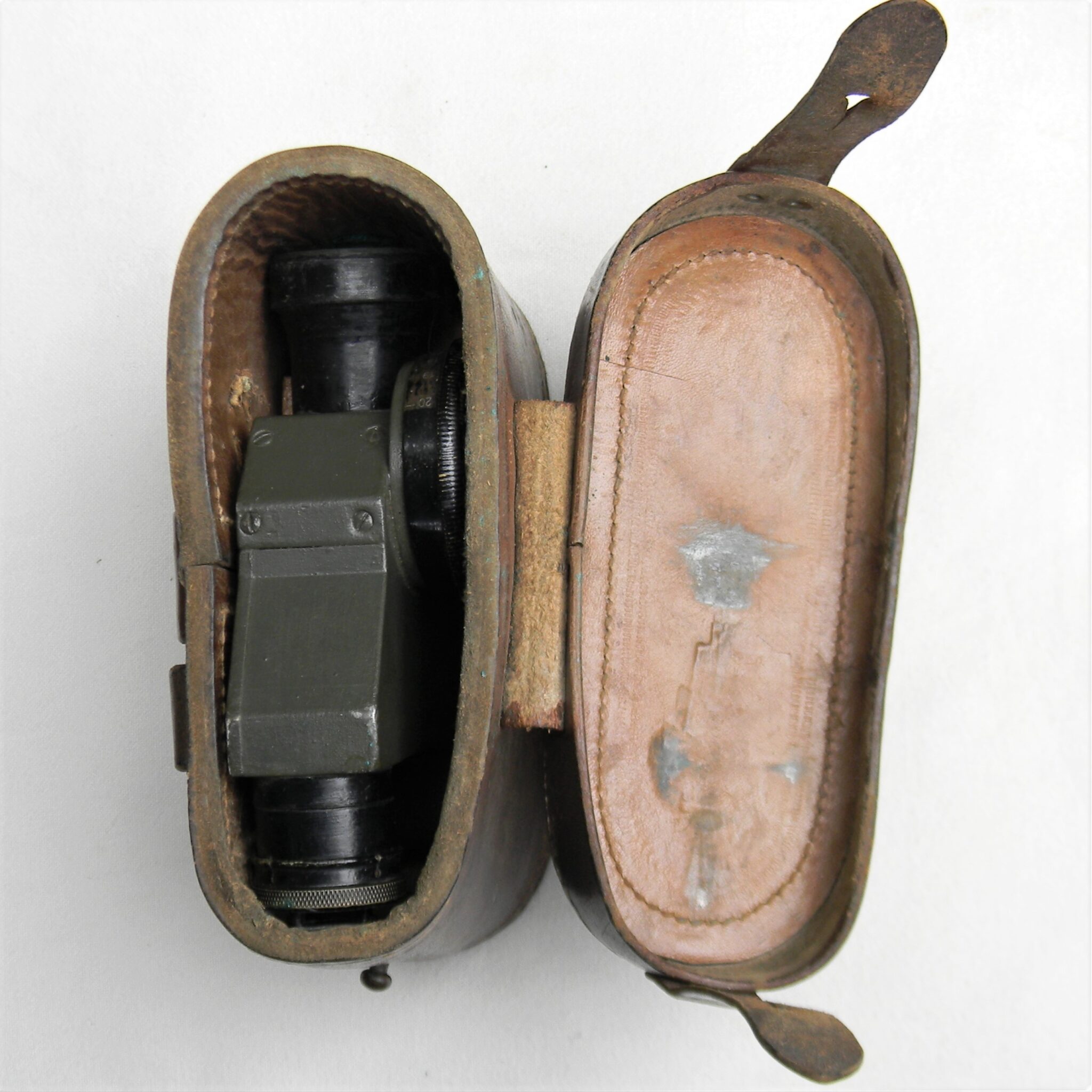 Germany WW1 MG08 MG scope, clear optics, original case; RARE