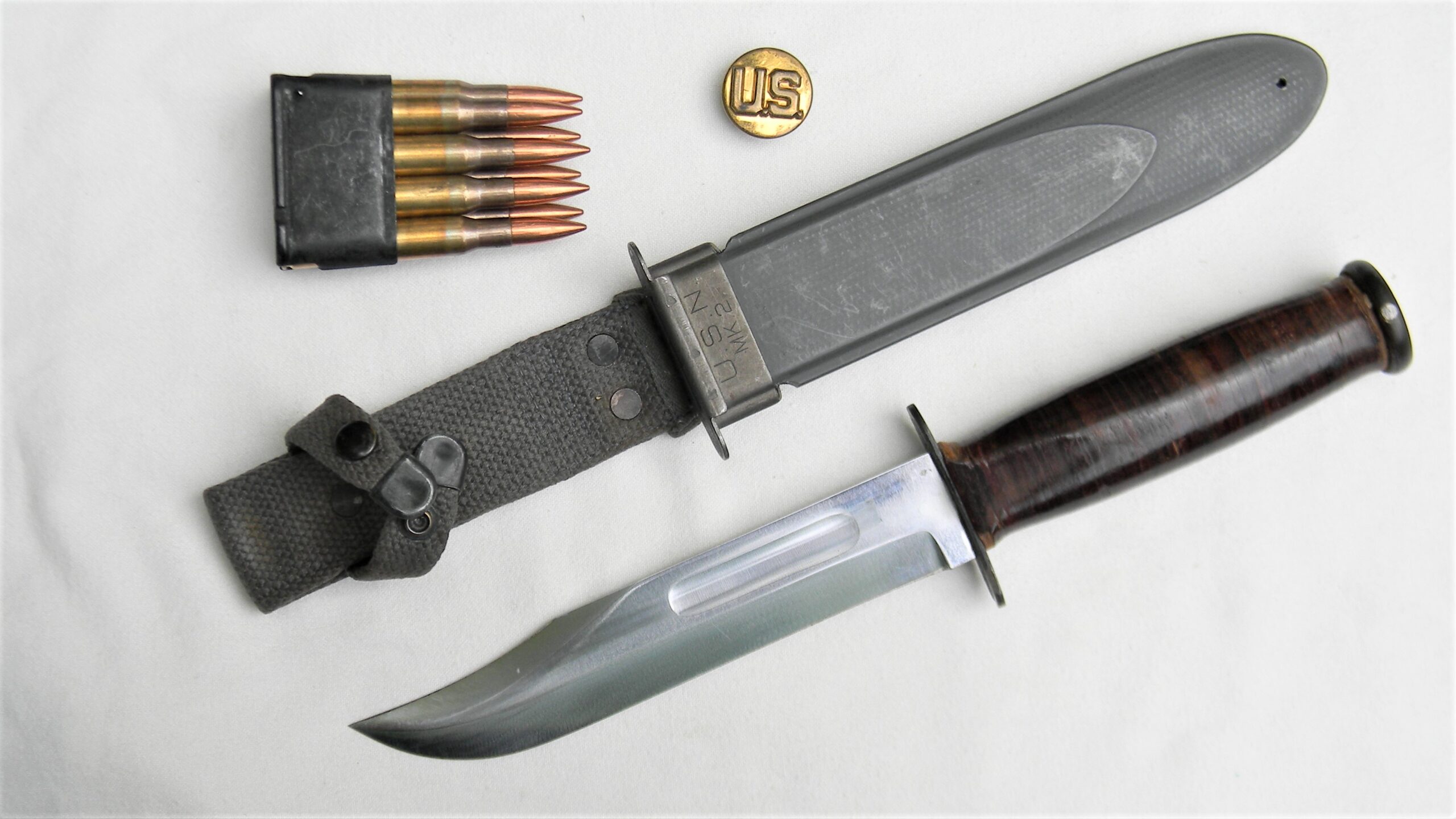 WW2 Ka-Bar USN UDT fighting knife, original NORD scabbard, rare MINT