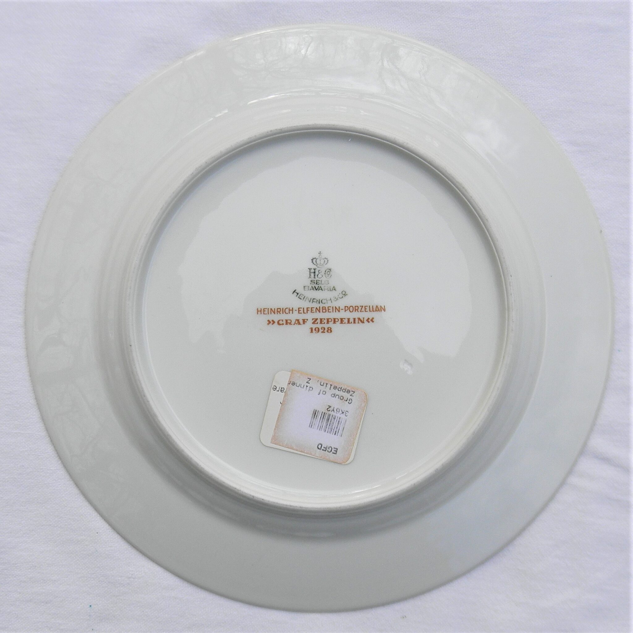 Airship Graf Zeppelin 1928 porcelain plate Heinrich & Co "small logo" type