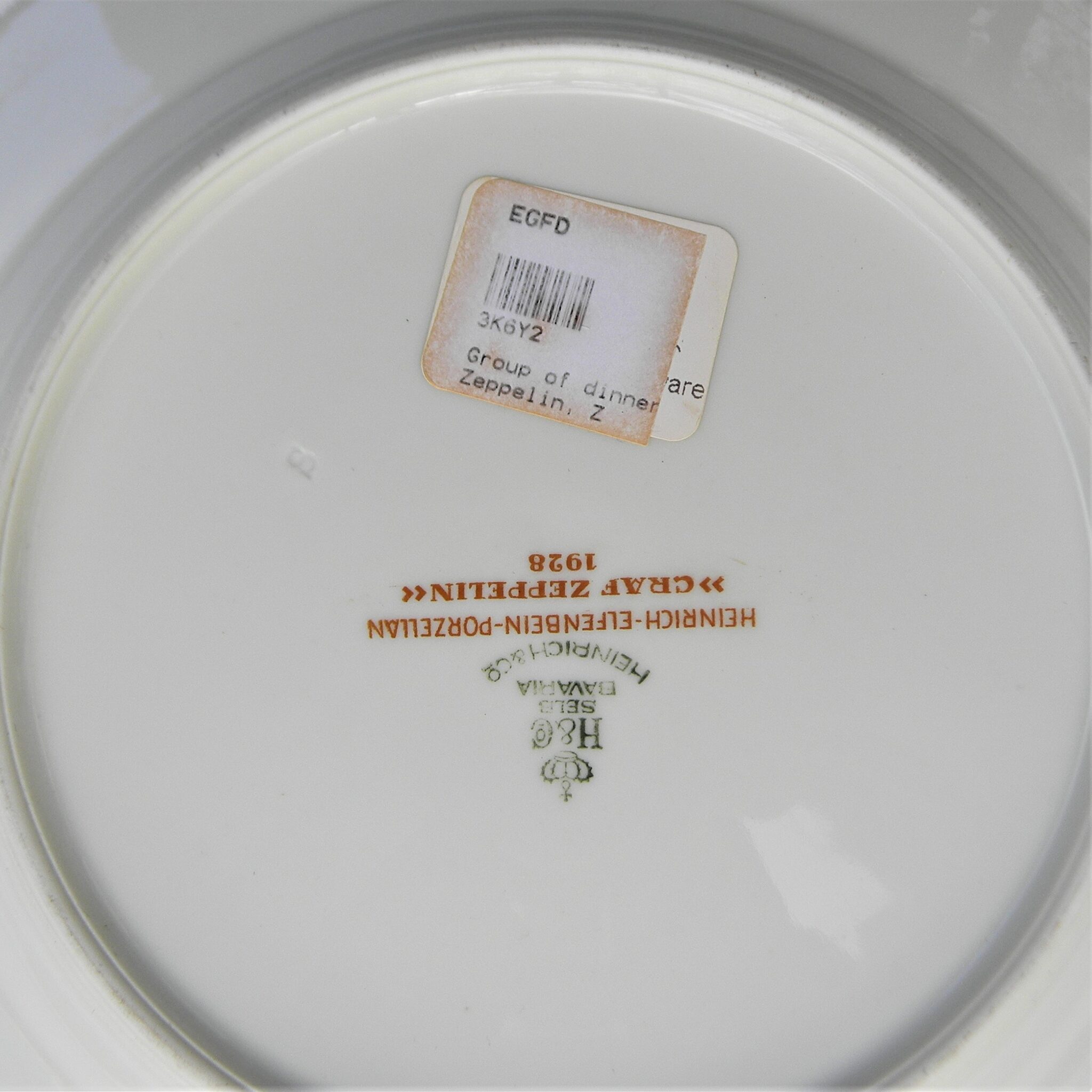 Airship Graf Zeppelin 1928 porcelain plate Heinrich & Co "small logo" type