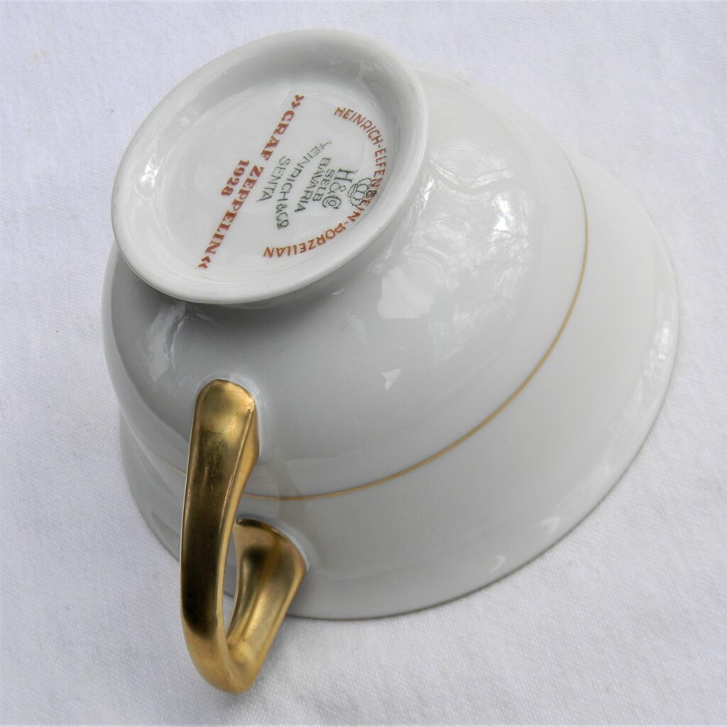 Airship Graf Zeppelin 1928 porcelain teacup Heinrich Co Bavaria Germany