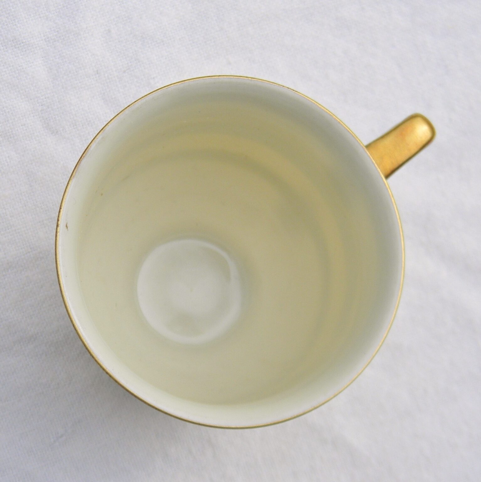 Airship Graf Zeppelin porcelain coffee cup made by Heinrich & Co; rare