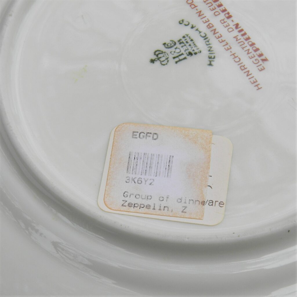 Airship Graf Zeppelin porcelain 7.625-inch plate Heinrich & Co, Germany