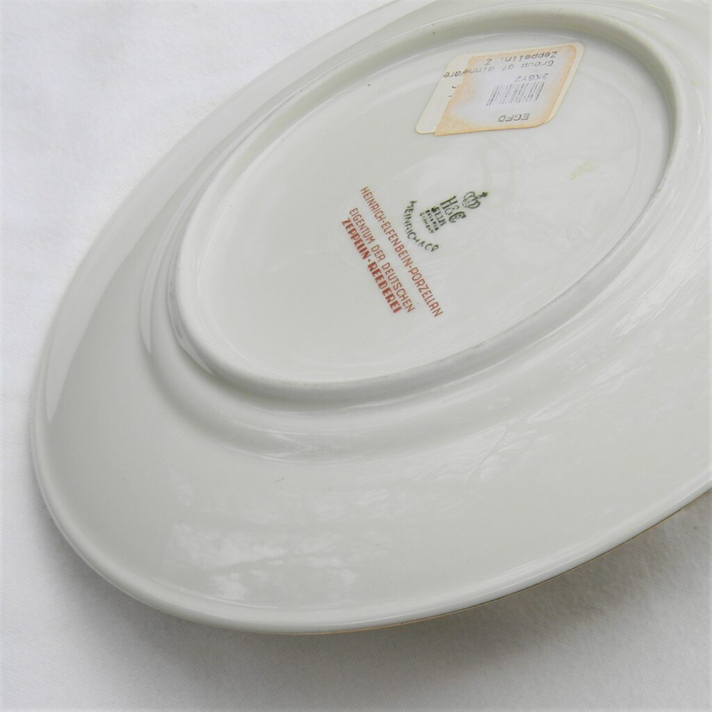 Airship Graf Zeppelin porcelain 7.625-inch plate Heinrich & Co, Germany