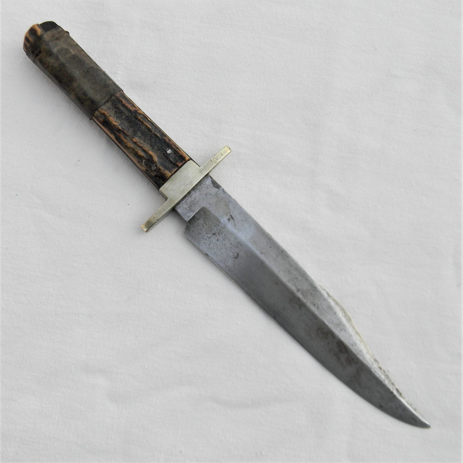 Manhattan Cutlery Co Sheffield HUNTERS KNIFE stag Bowie