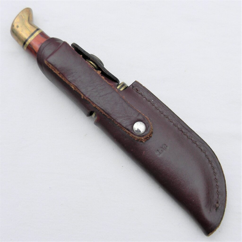 Buck model 103 Skinner knife made in 1996, Chuck Buck engraved blade