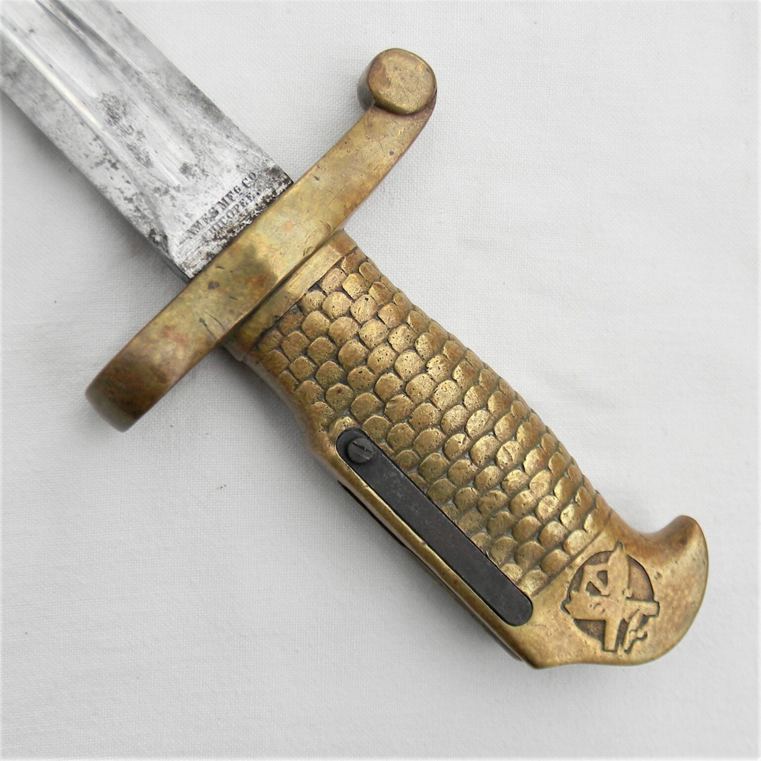 USA 1870 Ames USN sword bayonet made by Ames, orig scabbard