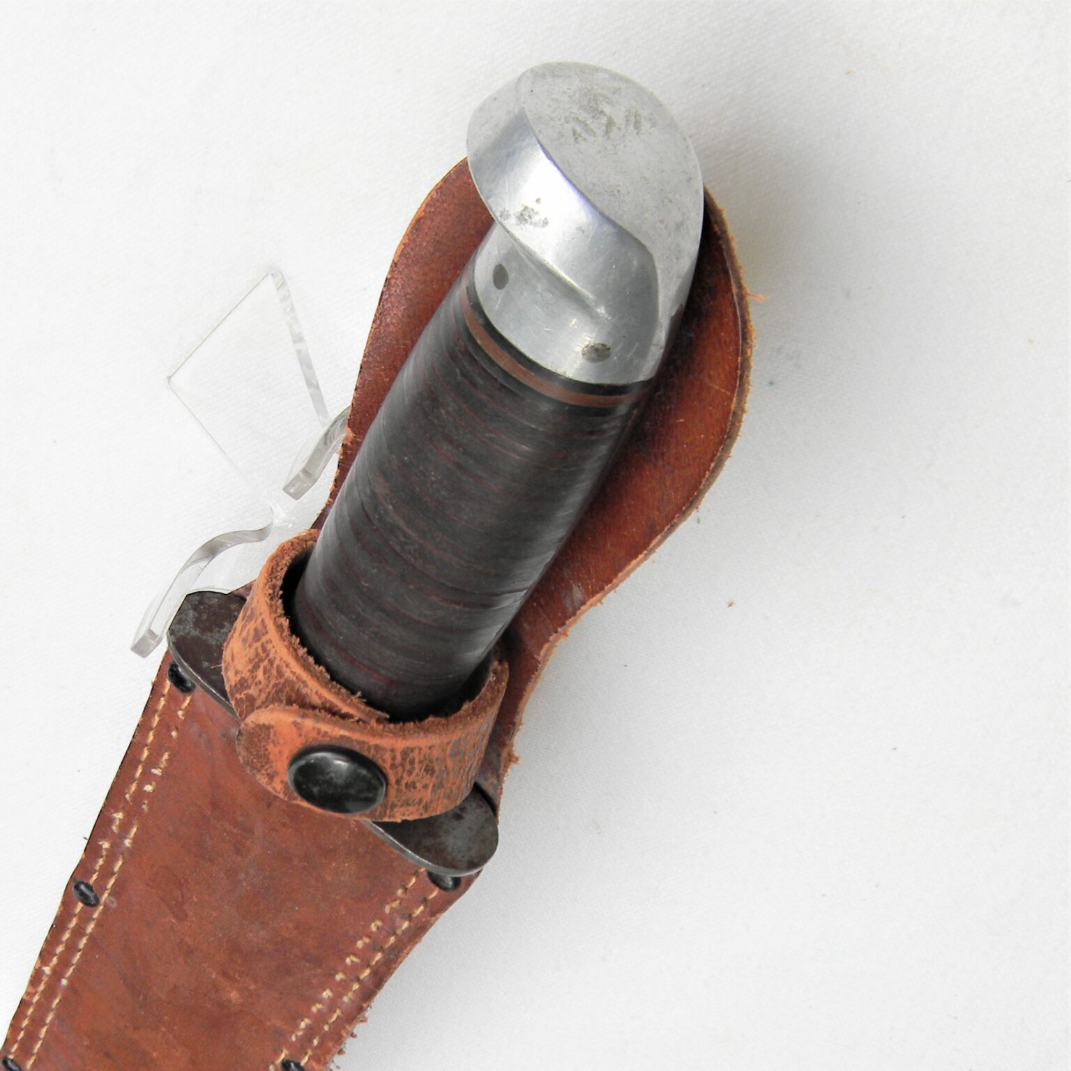 WW2 Western L77 Commando fighting knife, orig scabbard; rare