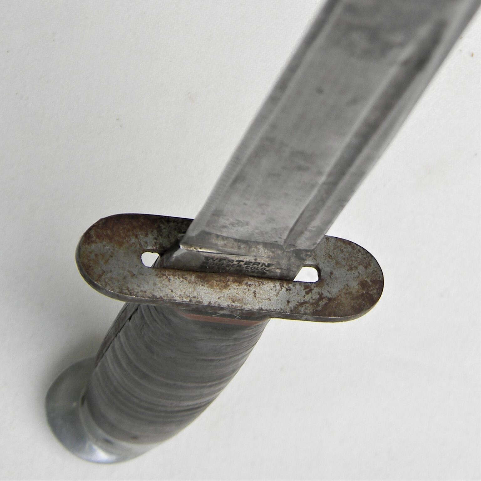 WW2 Western L77 Commando fighting knife, orig scabbard; rare