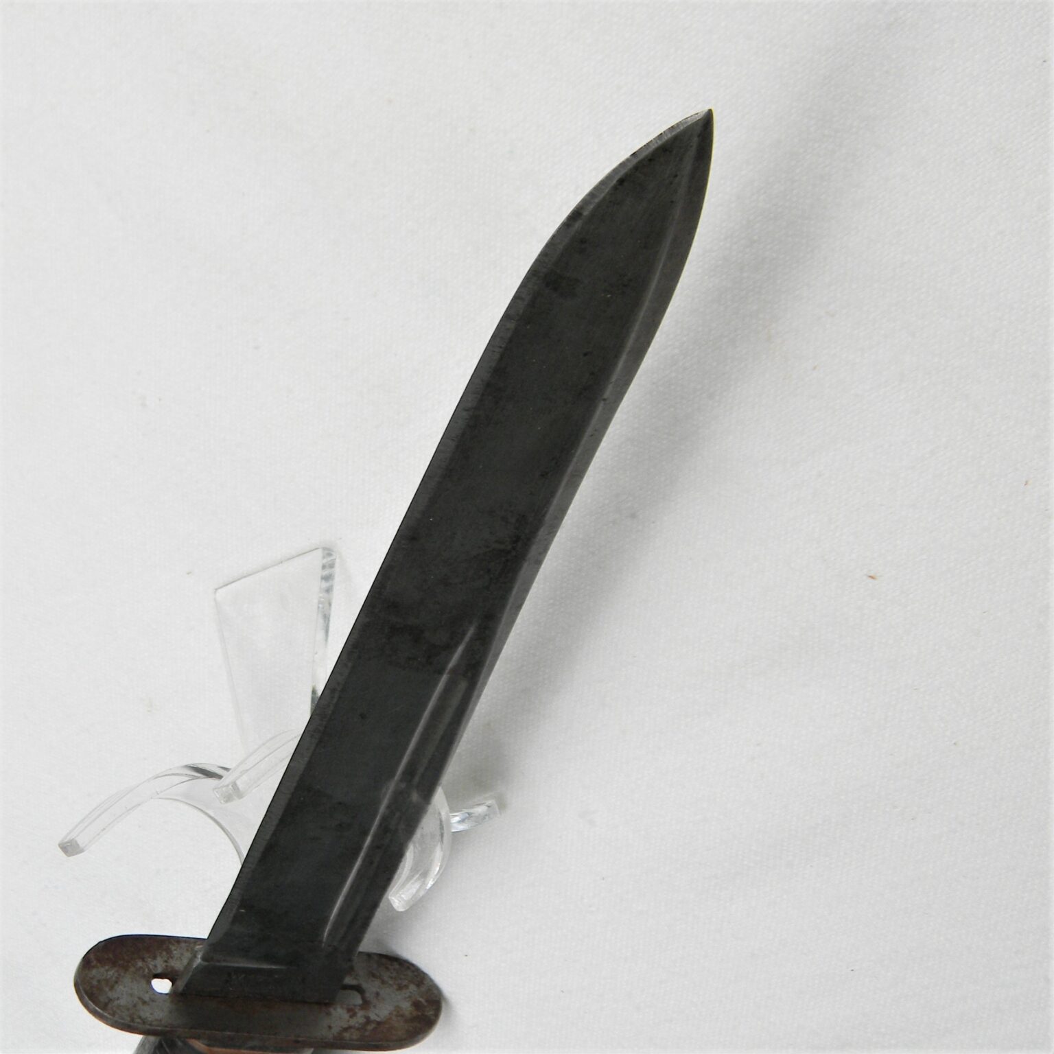 WW2 Western L77 Commando fighting knife, orig scabbard; rare