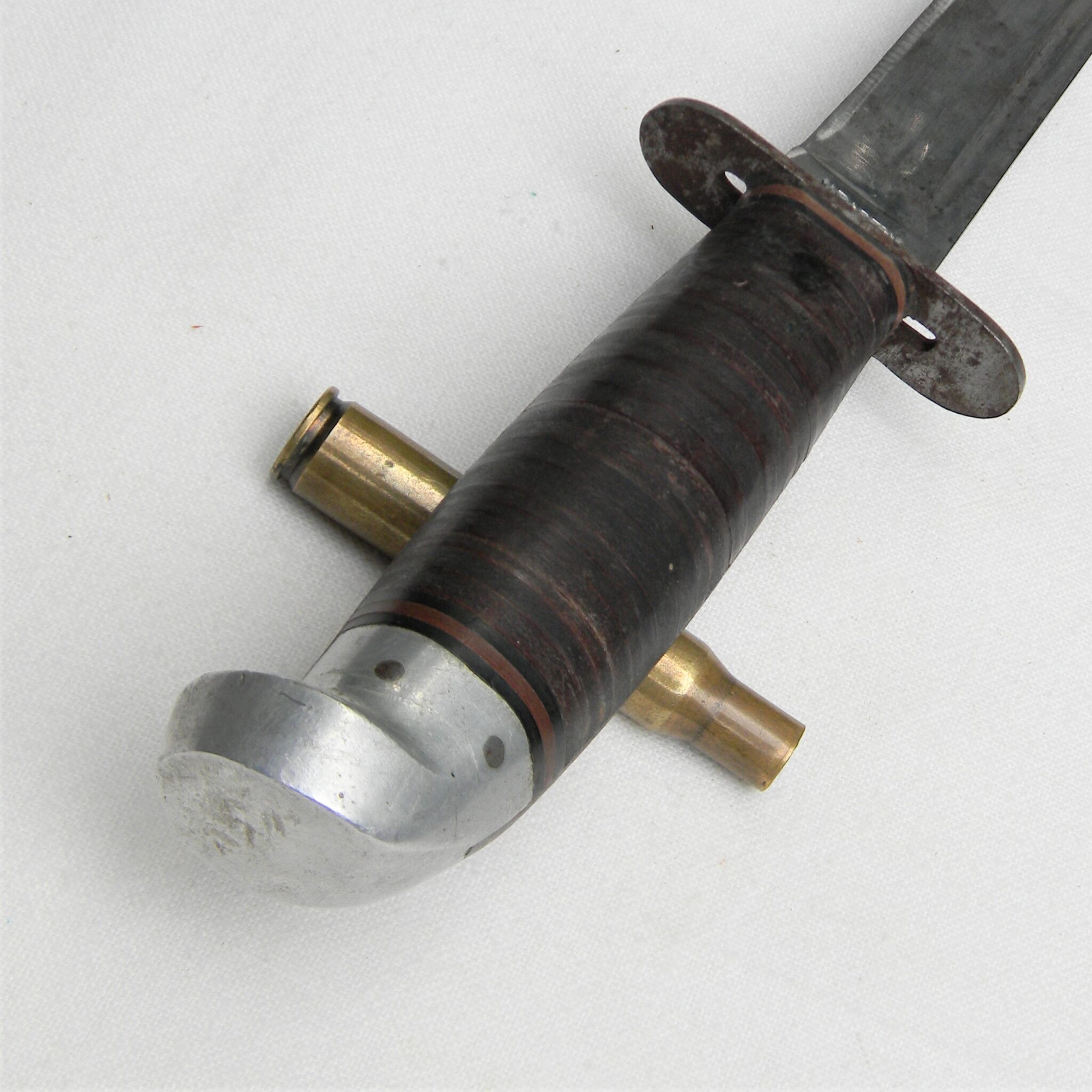 WW2 Western L77 Commando fighting knife, orig scabbard; rare