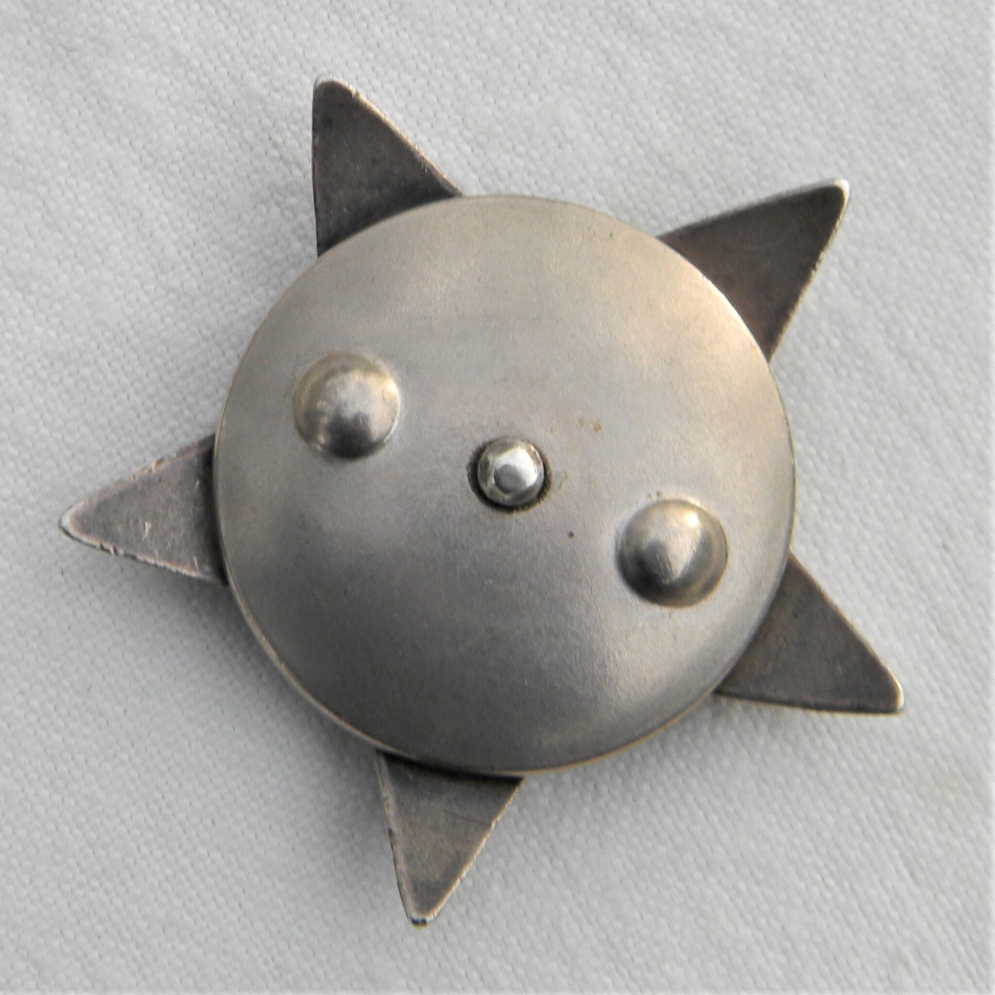 USSR WW2 silver Red Star Order awarded in 1945; great condition