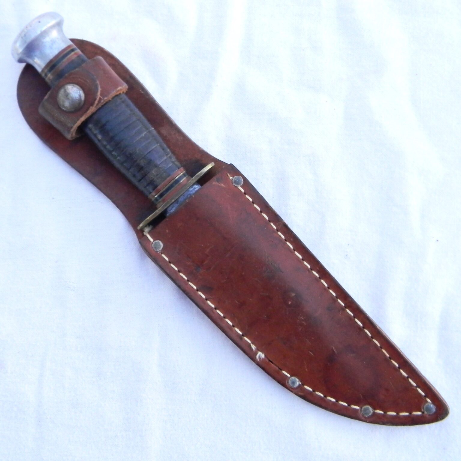 WW2 Case XX Pilot Knife / fighting knife, orig scabbard; rare type