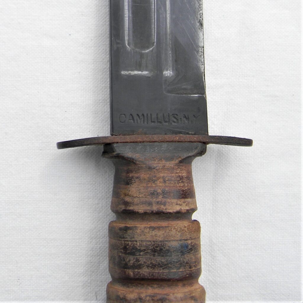 WW2 Camillus USN MK2 fighting knife, 1943 NORD scabbard