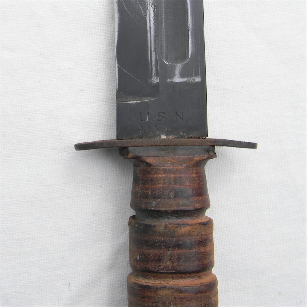 WW2 Camillus USN MK2 fighting knife, 1943 NORD scabbard