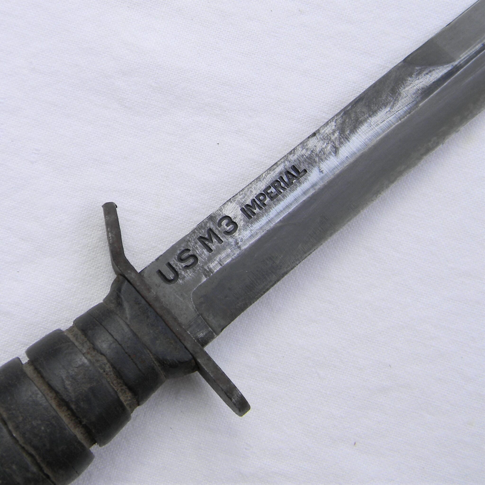 WW2 Imperial M3 fighting knife, rare orig Viner Bros M6 scabbard