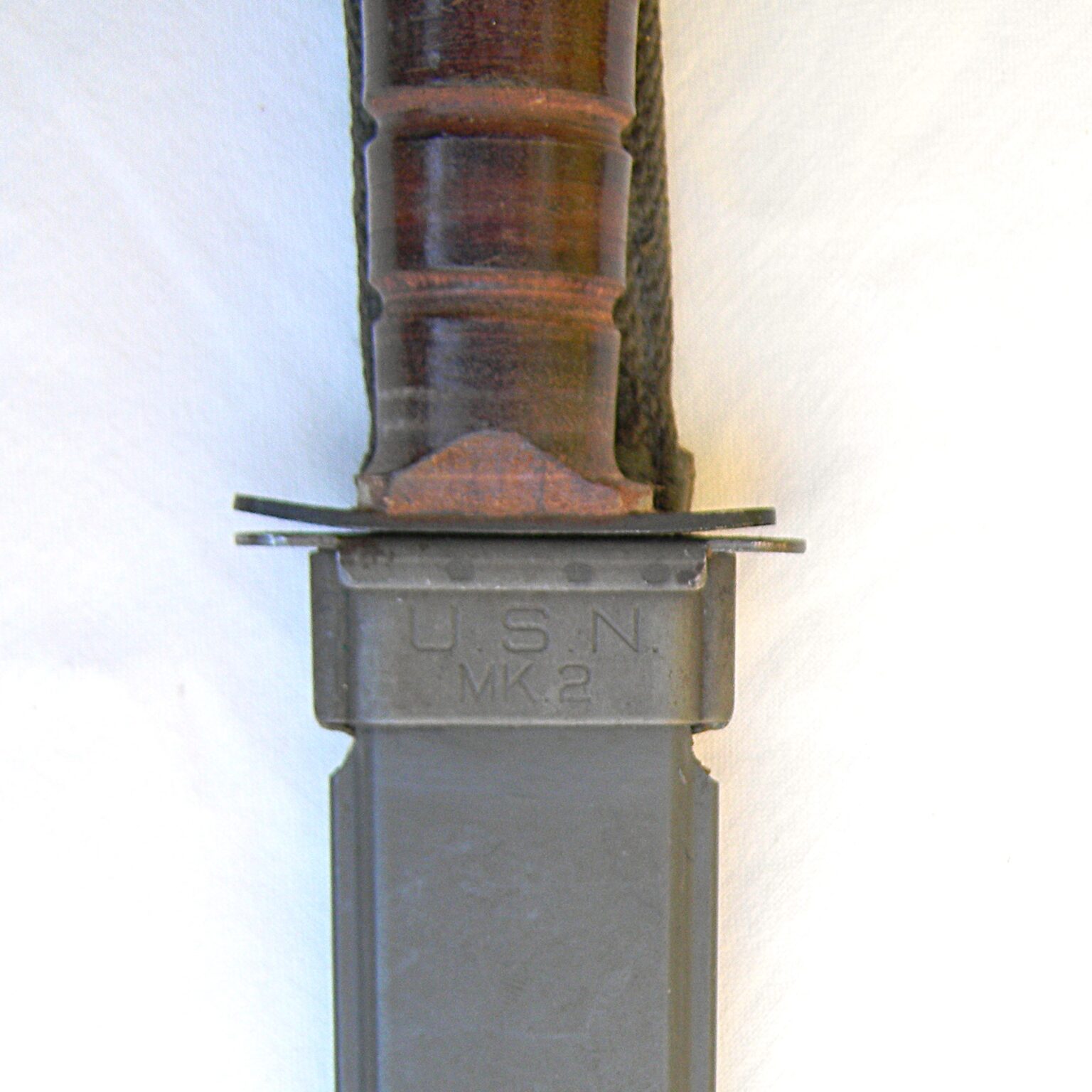 WW2 Camillus USN MK2 fighting knife, 1944 NORD scabbard
