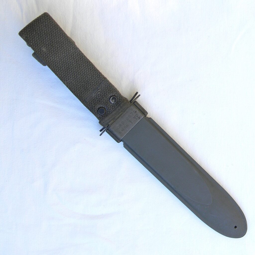 WW2 Camillus USN MK2 fighting knife, 1944 NORD scabbard