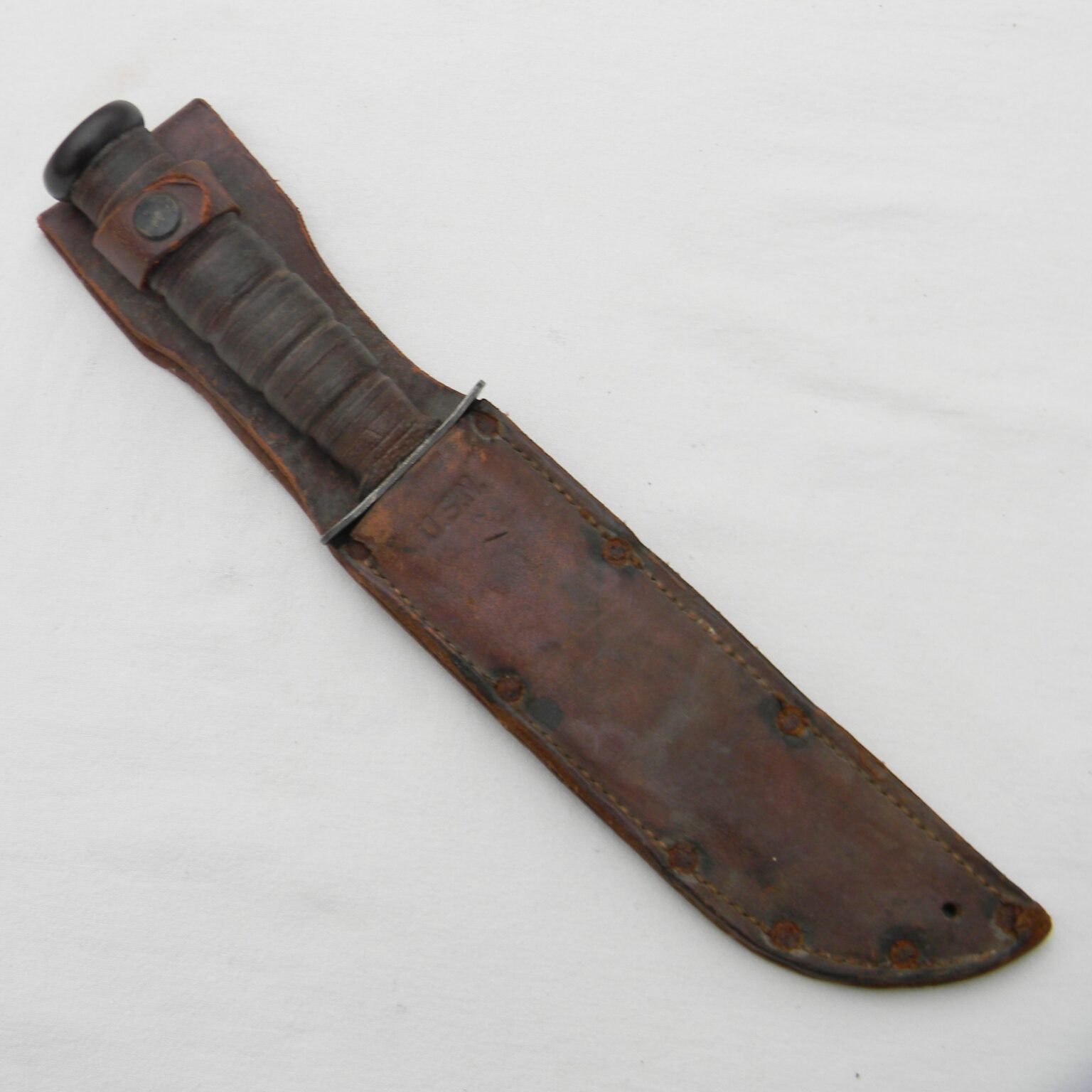 WW2 Camillus MK2 fighting knife early nut pommel; rare type