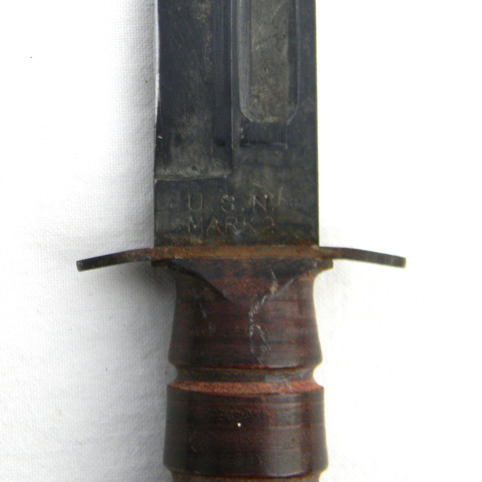 WW2 Camillus USN MK2 fighting knife, 1943 NORD scabbard