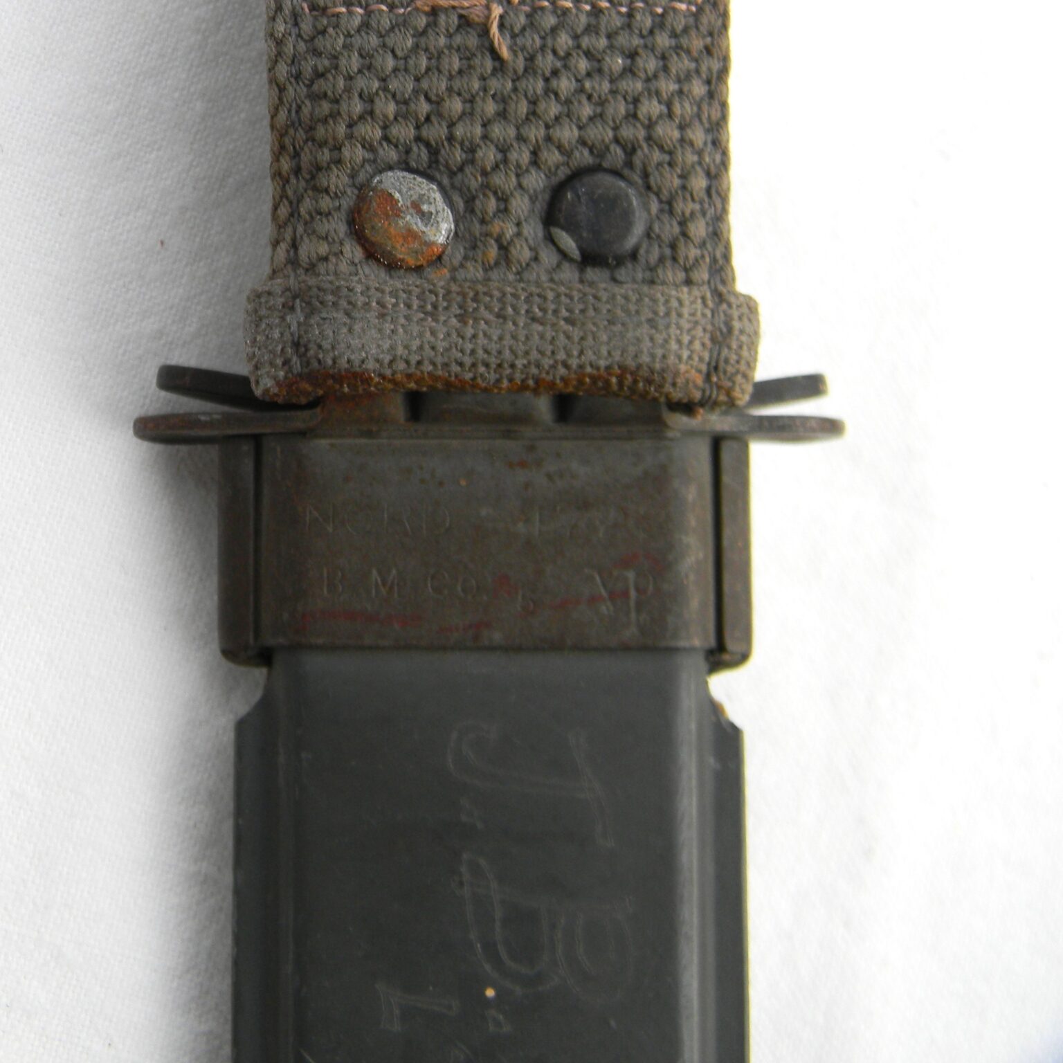 WW2 Camillus USN MK2 fighting knife, 1943 NORD scabbard