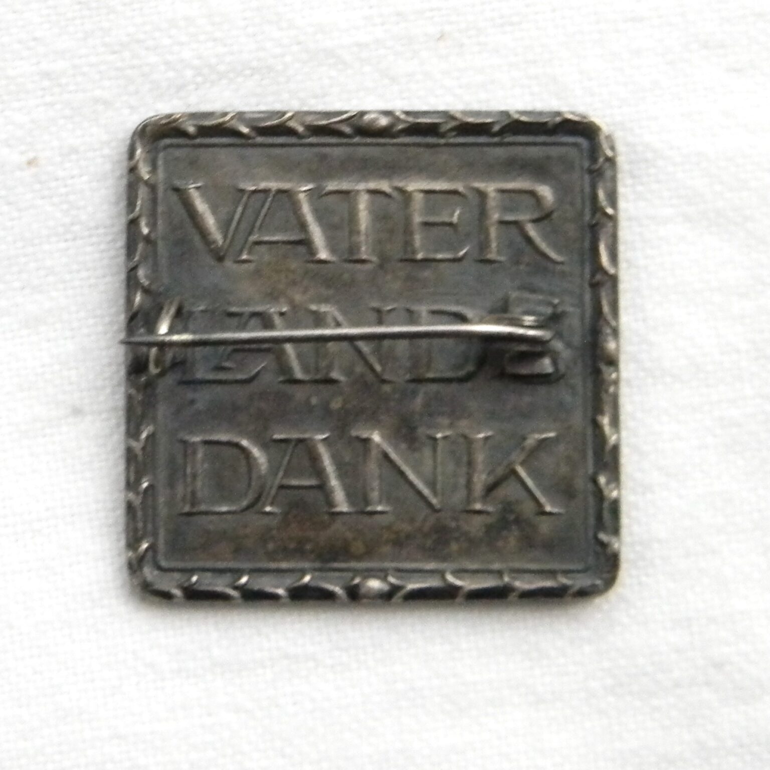WW1 Bavarian Red Cross pin, scarce large presentation type