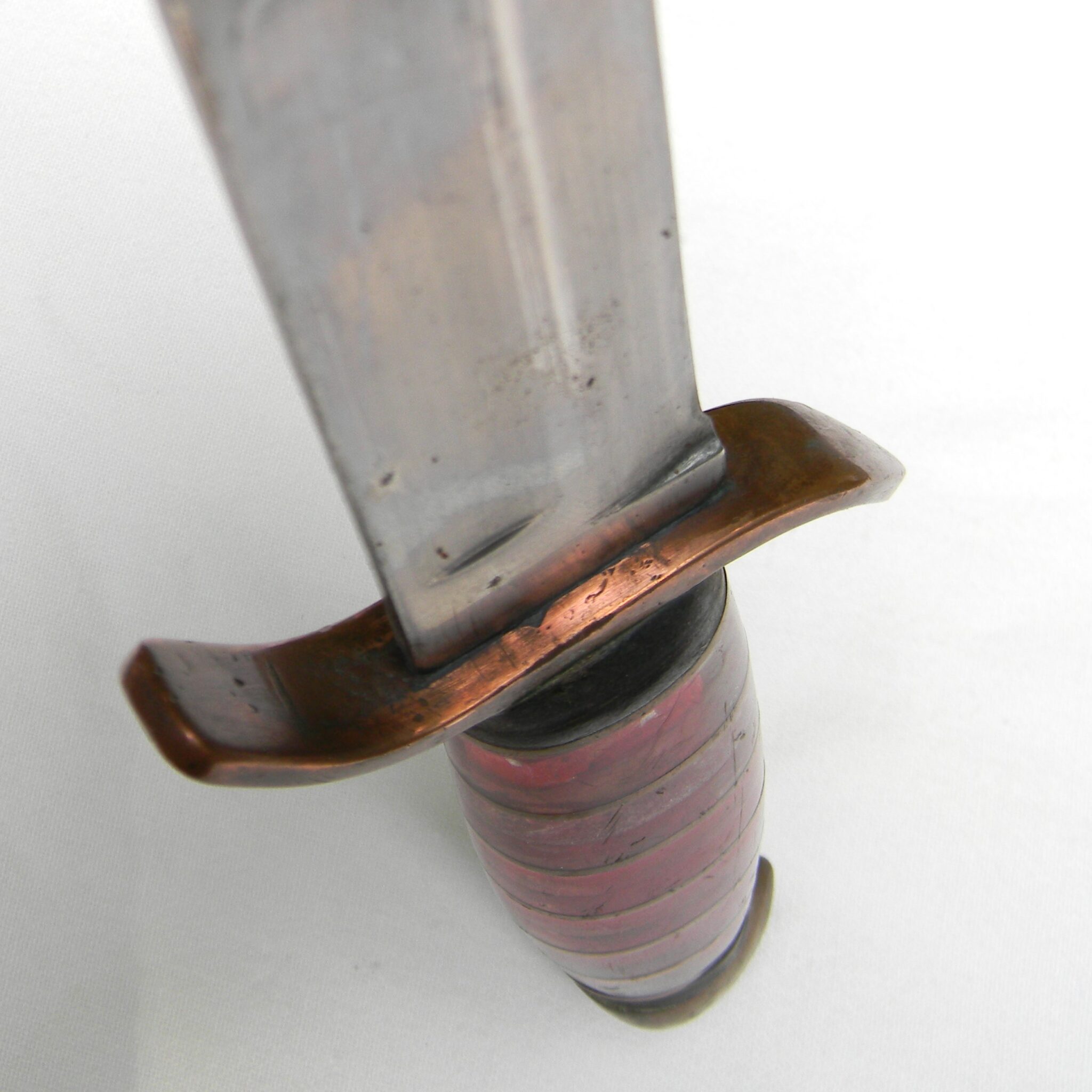 WW2 MK2 blade theater fighting knife, orig leather scabbard