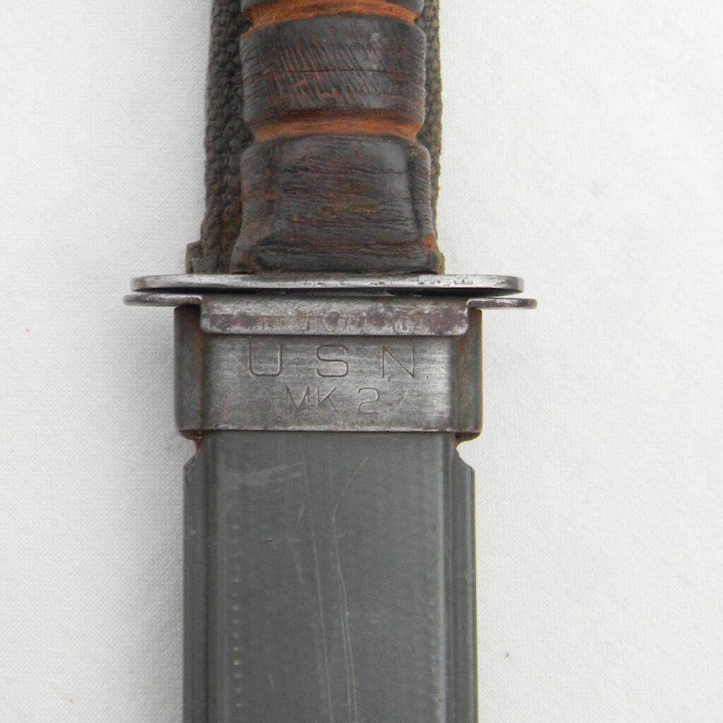 WW2 Robeson MK2 fighting knife, orig 1944 NORD scabbard