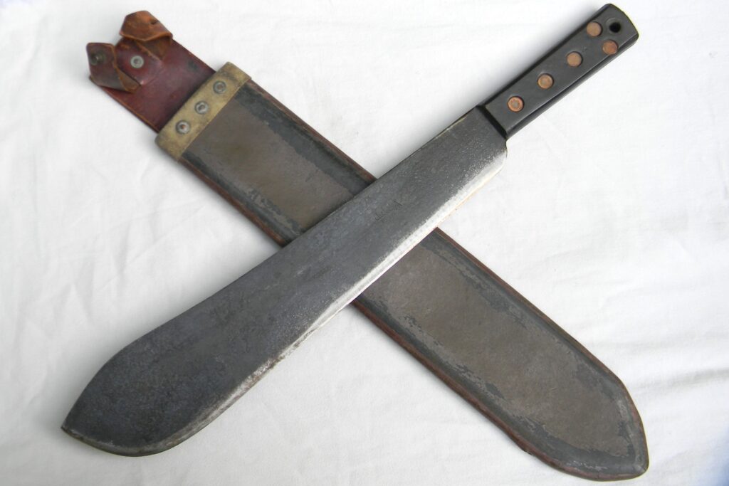 WW2 British MK2 military machete, orig 1944 scabbard, excellent