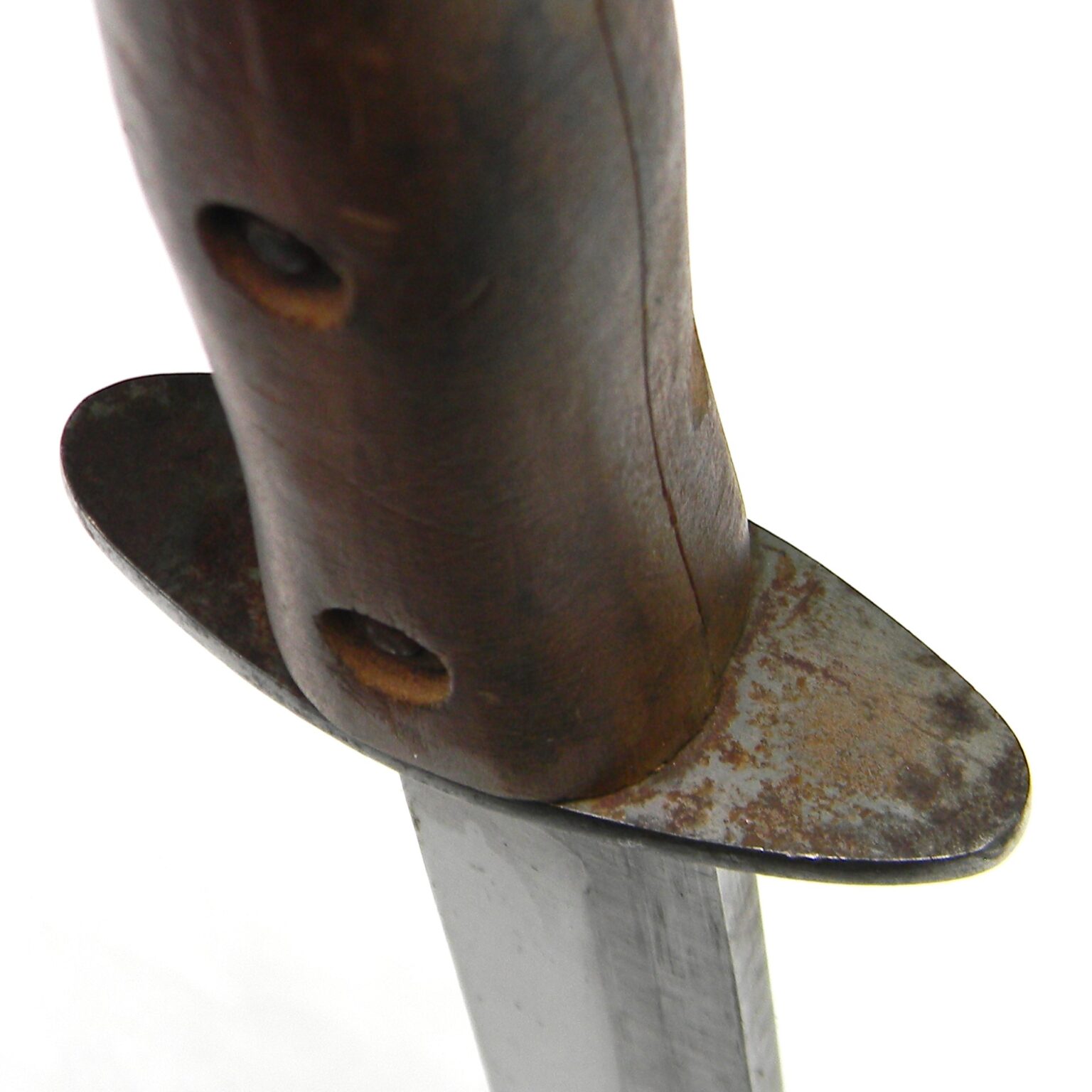 Italy WW2 M1939 Fighting Knife, original metal scabbard