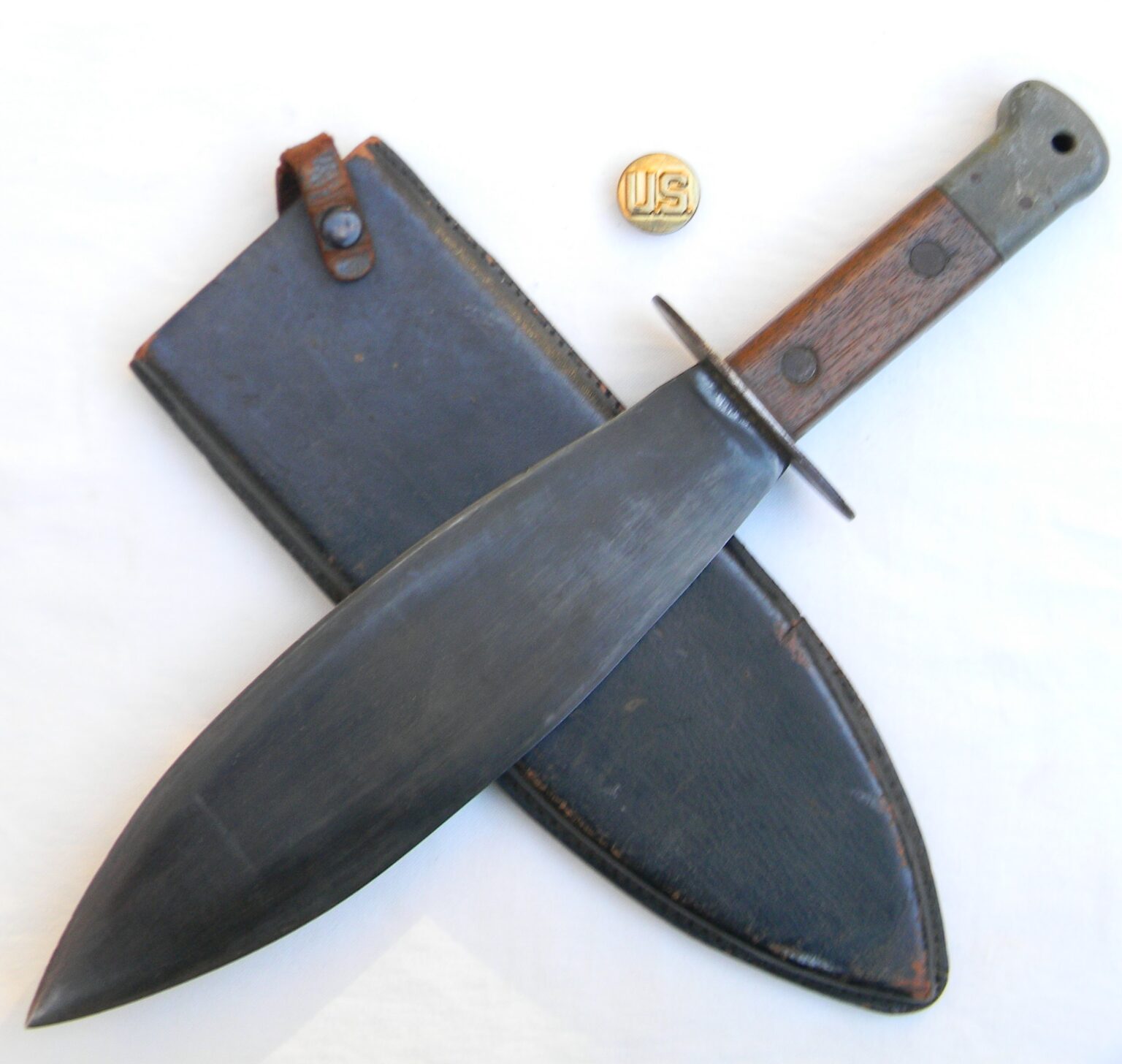 WW2 model 2 Smatchet fighting knife, original scabbard; RARE
