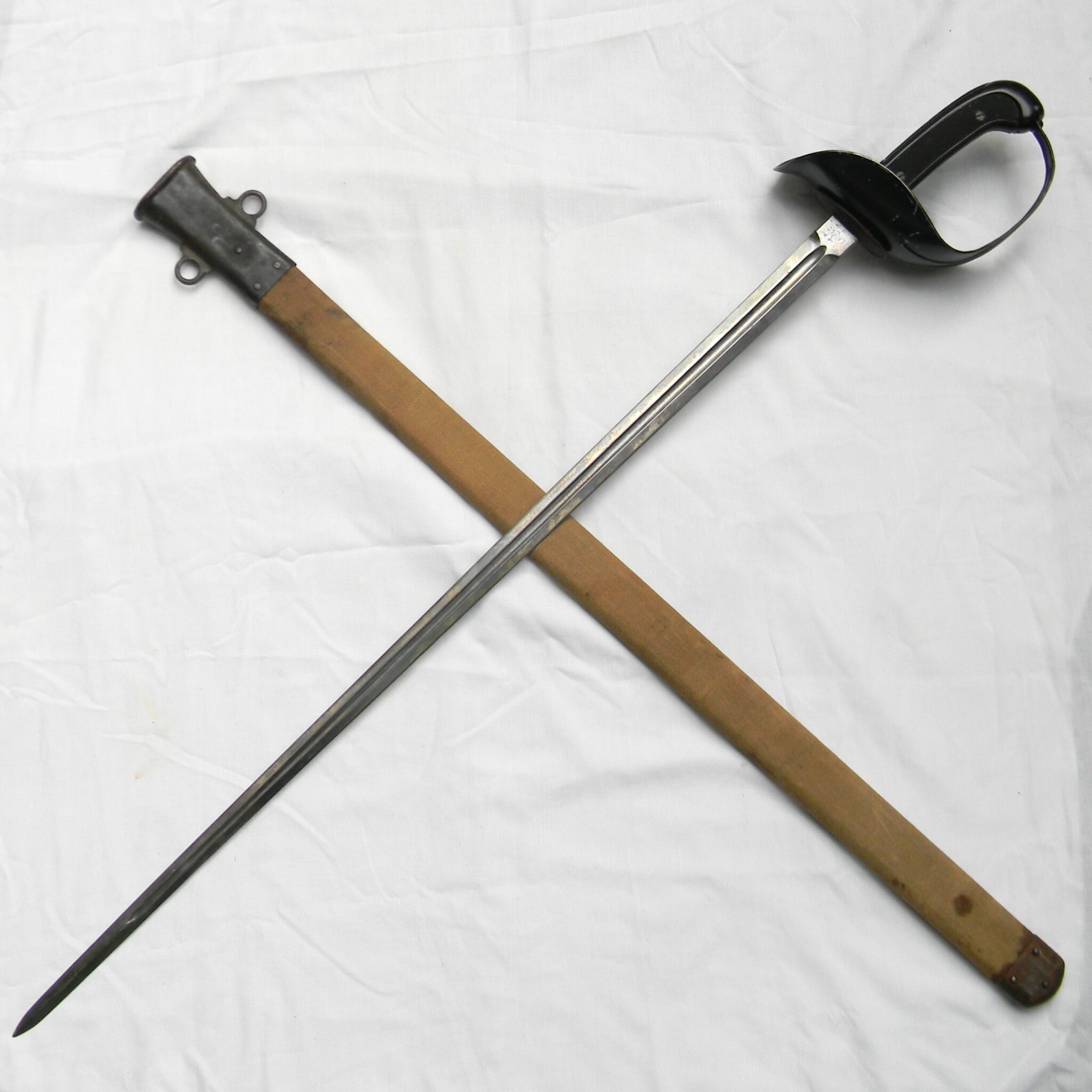 WW1 LFC M1913 Cavalry Saber dated 1918, original scabbard