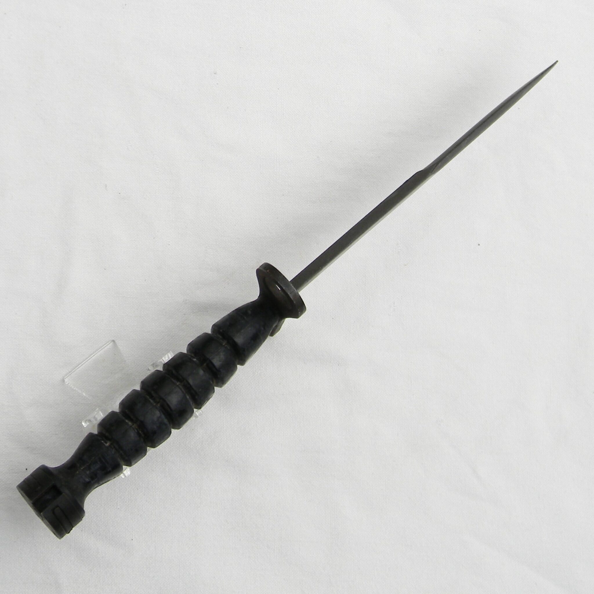 WW2 Case M4 bayonet Korean War rubber handle, orig scabbard
