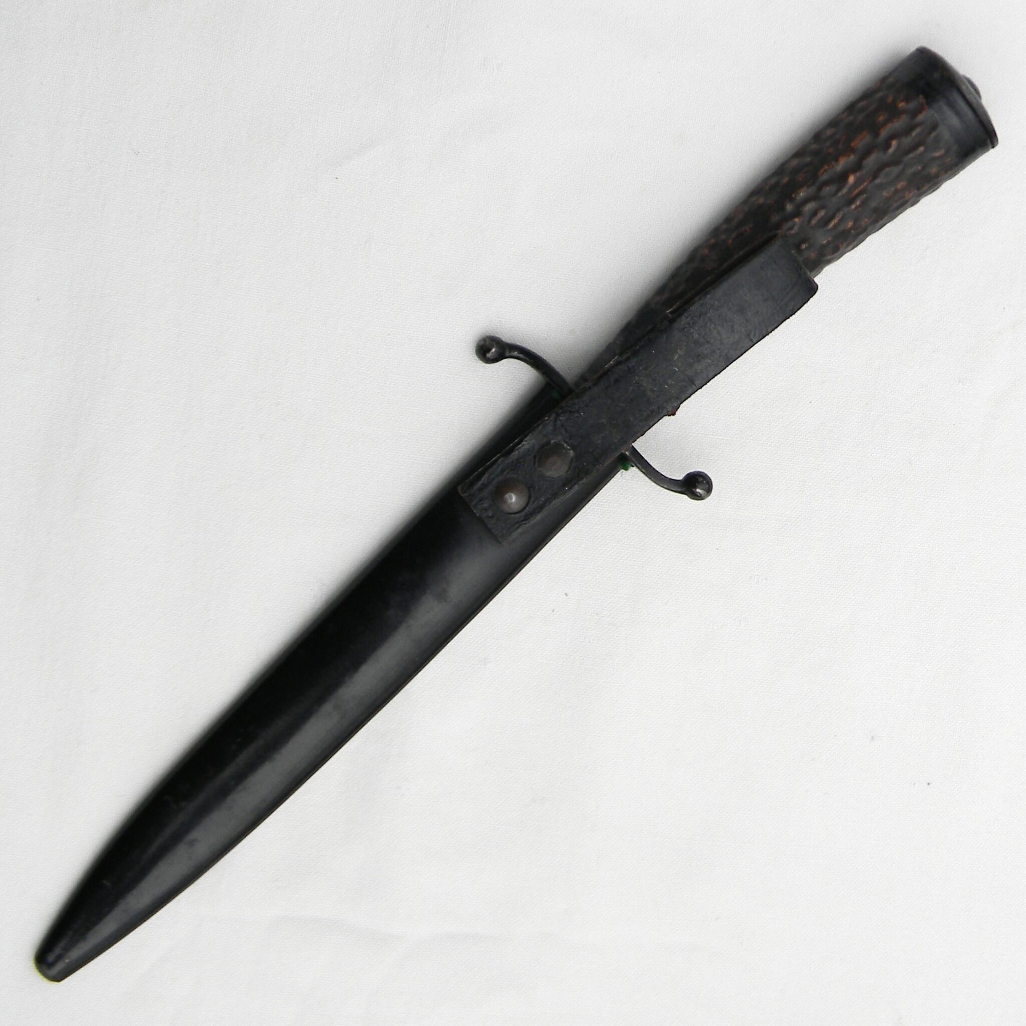 Germany WKC WW1 fighting knife, orig metal scabbard, rare type