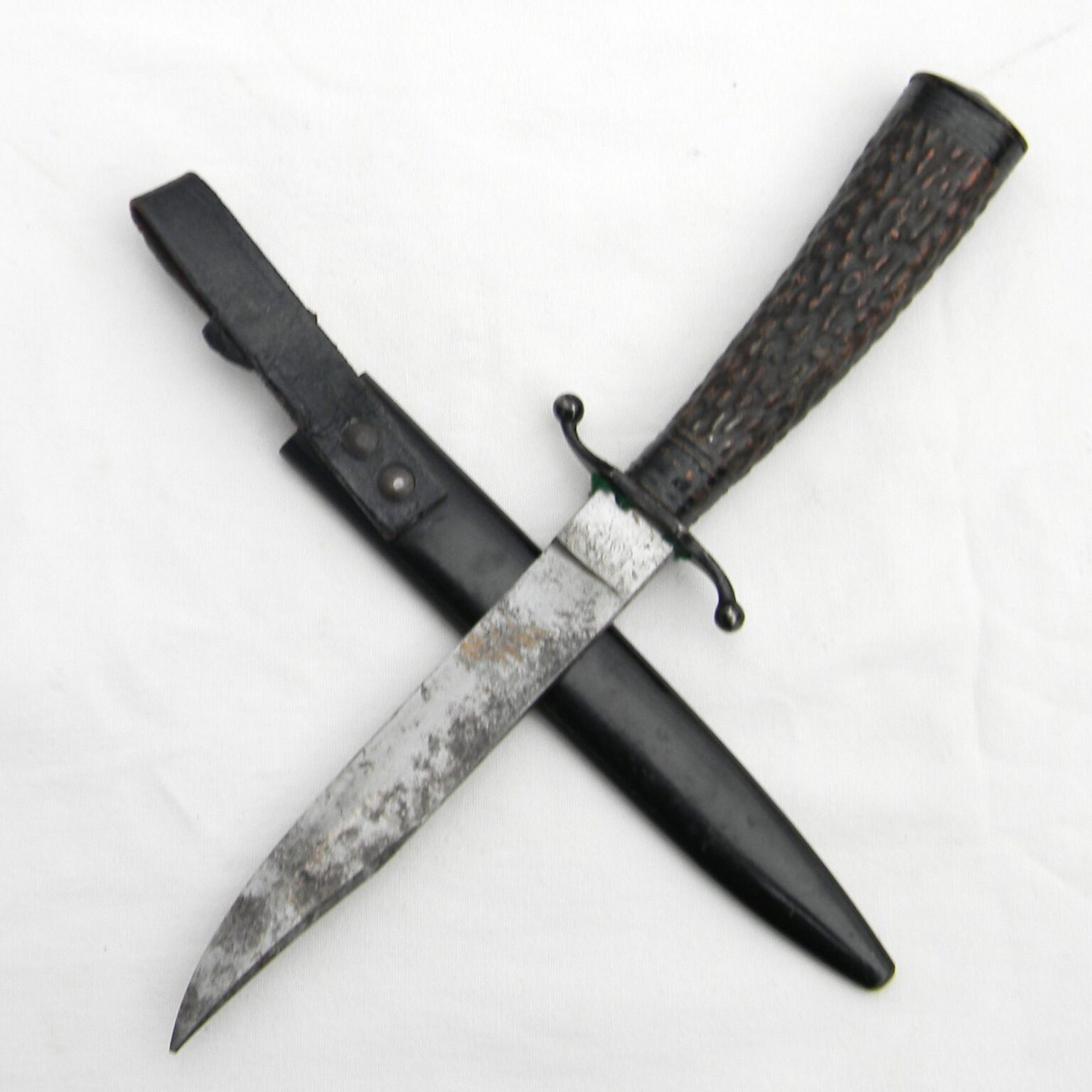 Germany WKC WW1 fighting knife, orig metal scabbard, rare type