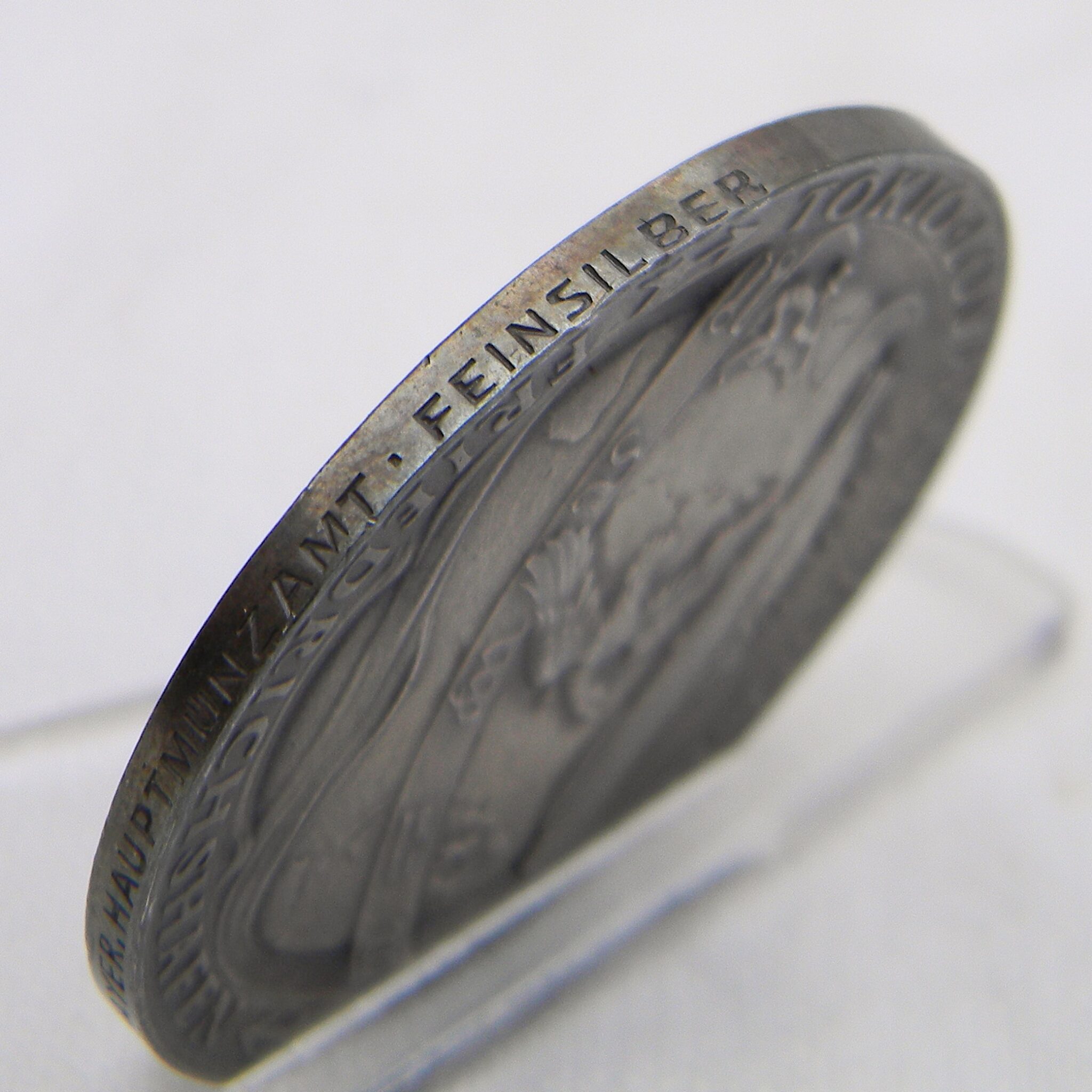 Germany 1929 airship Graf Zeppelin silver medal K-429; rare UNC