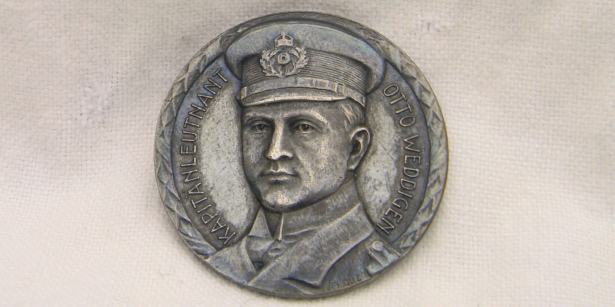 Germany WW1 Captain Otto Weddigen silver medal; rare type