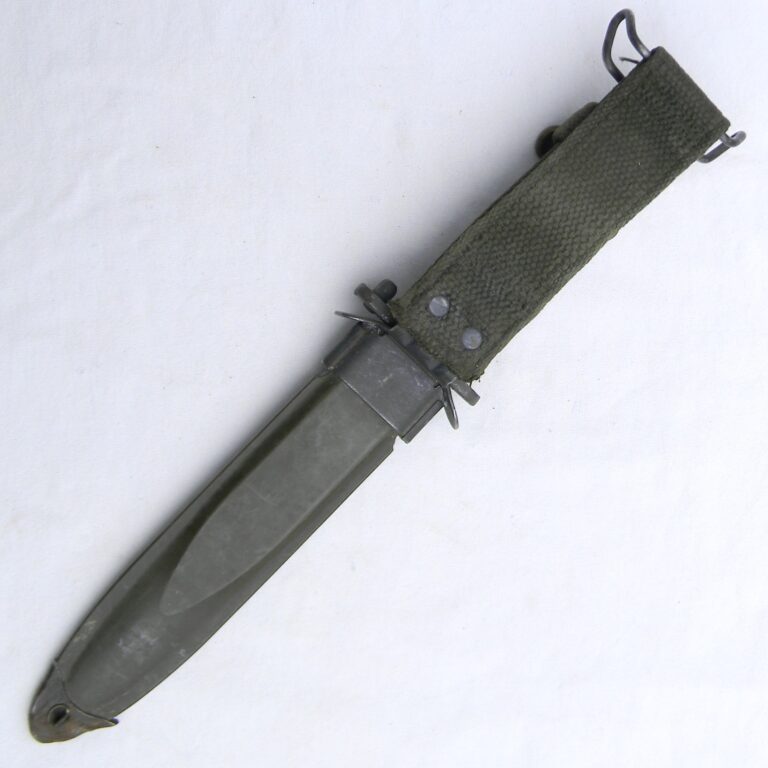 Vietnam War Milpar M5A1 bayonet, PWH M8A1 scabbard