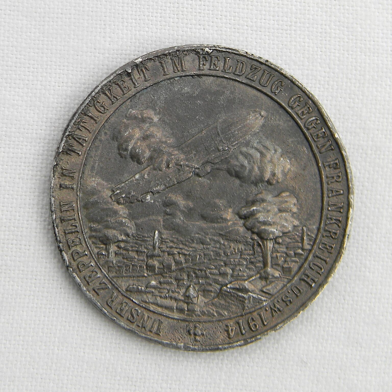 Germany Karl Goetz 1909 Graf Zeppelin bronze medal; rare type